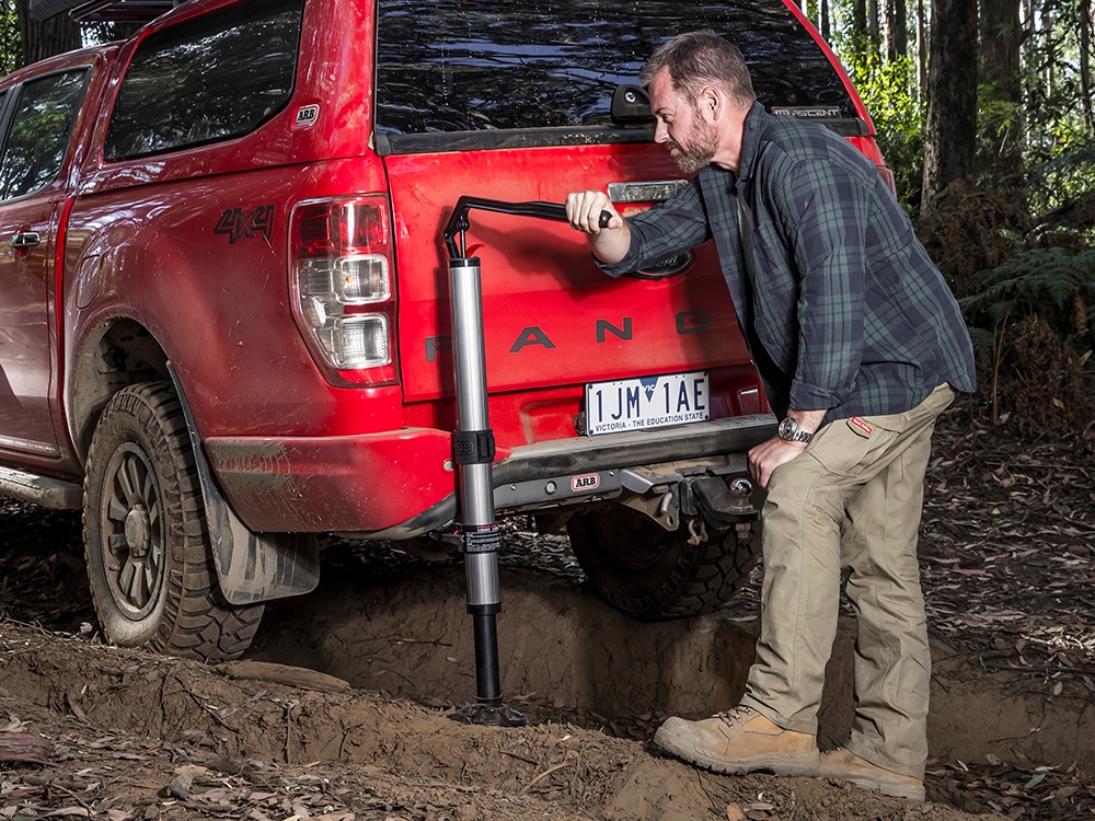 Hi-Lift Hydraulic Jack - 1060001 - ARB | Rimmer Bros