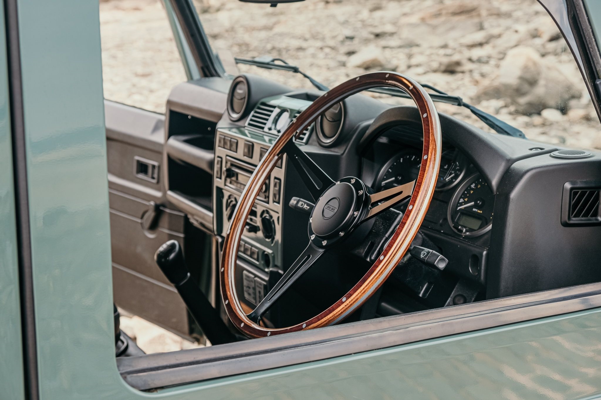 Evander Black Steering Wheel with 48 Spline Boss - EXT90073