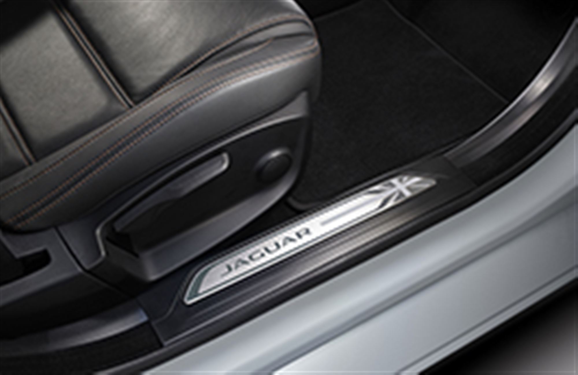 XE Sill Treadplates - Union Jack - Jet - T4N7509 - Genuine