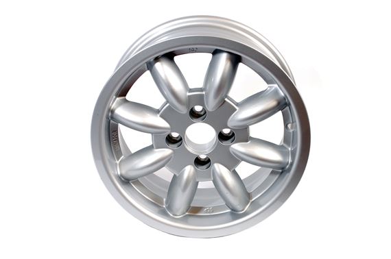 Triumph TR7 Classic 8 Spoke Alloy Road Wheels | Rimmer Bros